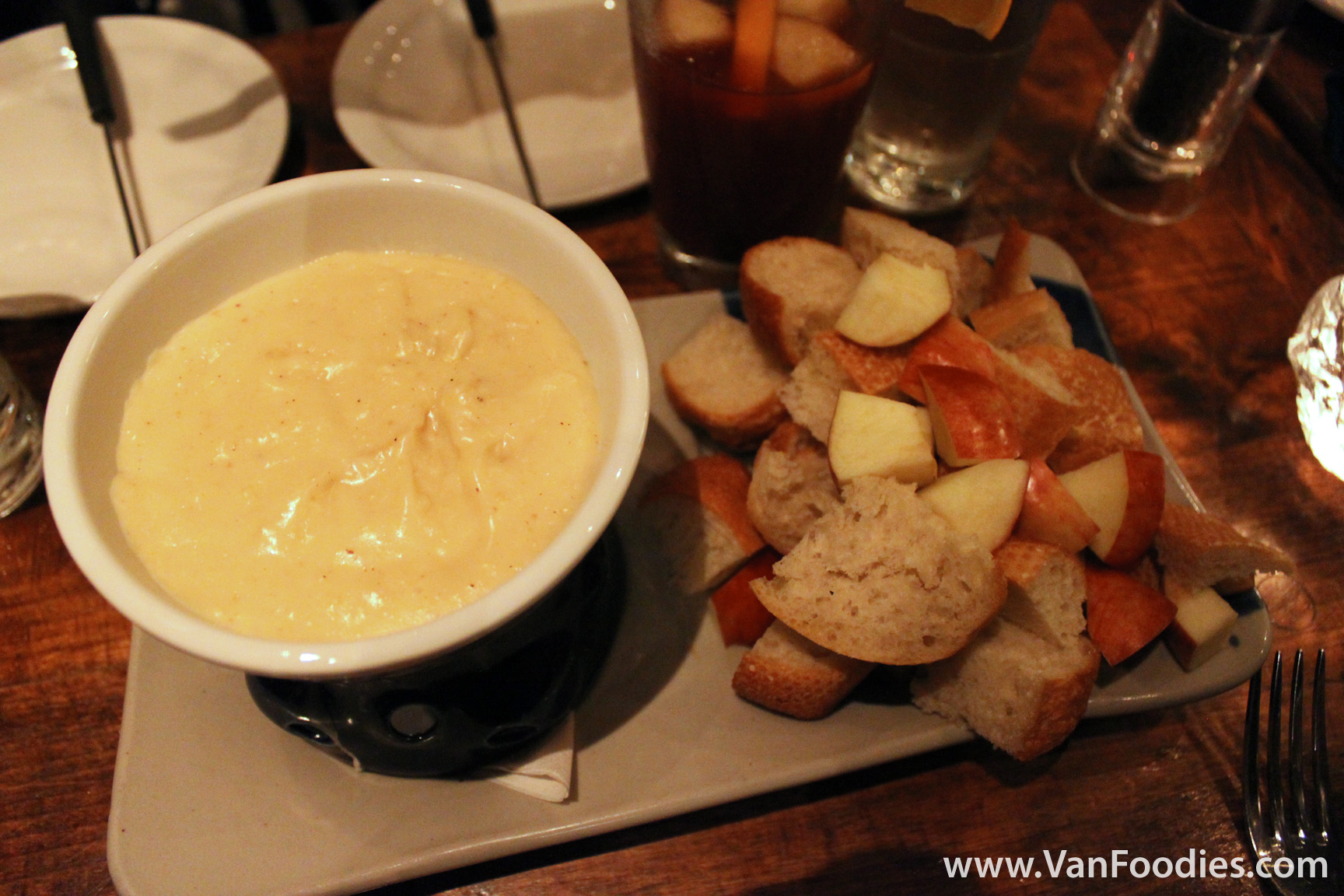 Burgoo Bistro (Main Street) – VanFoodies.com